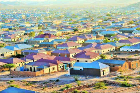 Nafiso Samatar: Education Is Everything – Refugee Voices of the Pacific ...